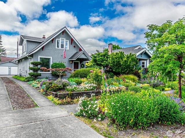 3806 S 9th St, Tacoma, WA 98405