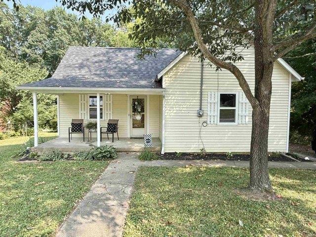 3806 Washington Ave, Bedford, IN 47421