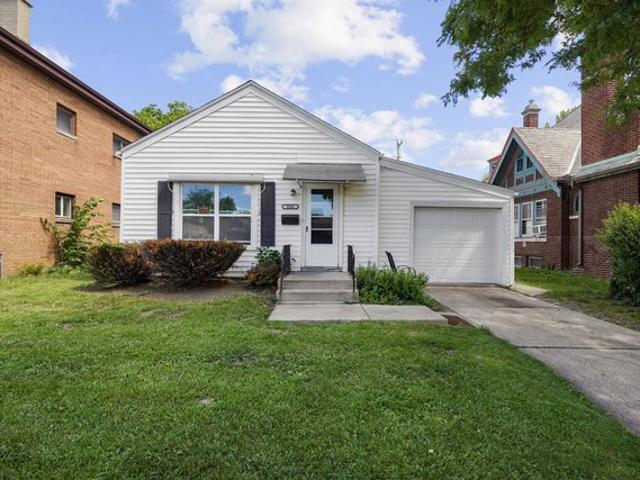 3806 Washington Ave, Racine, WI 53405