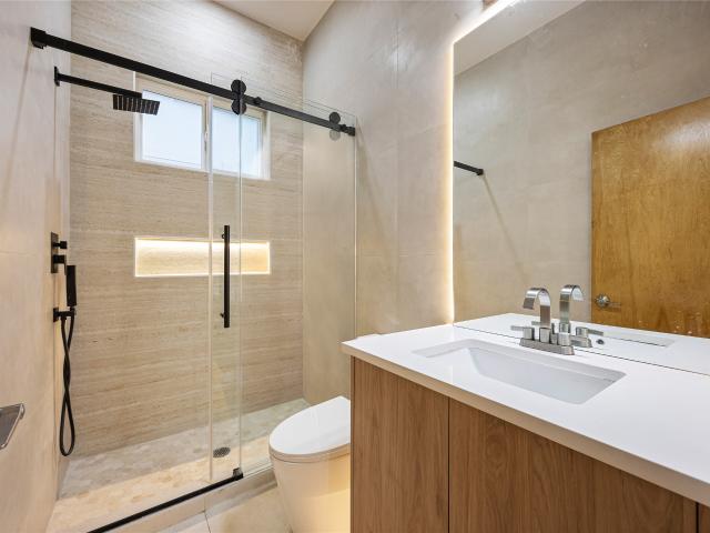 3807 Noah St, Houston, TX 77021 | MLS #10751