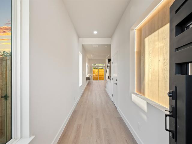 3807 Noah Street W