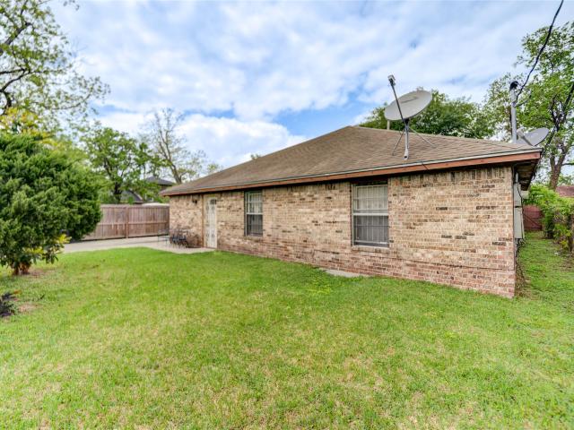 3807 Crandon St, Houston, TX 77026 | MLS #54953 | Compass