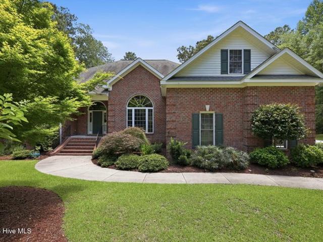 3807 Leaf Ct, New Bern, NC 28562
