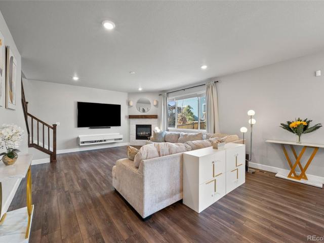 3807 Red Valley Lane