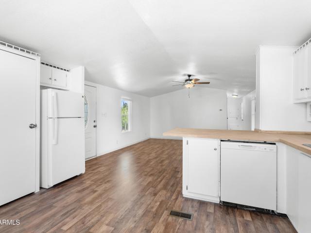 3807 s ironwood circle