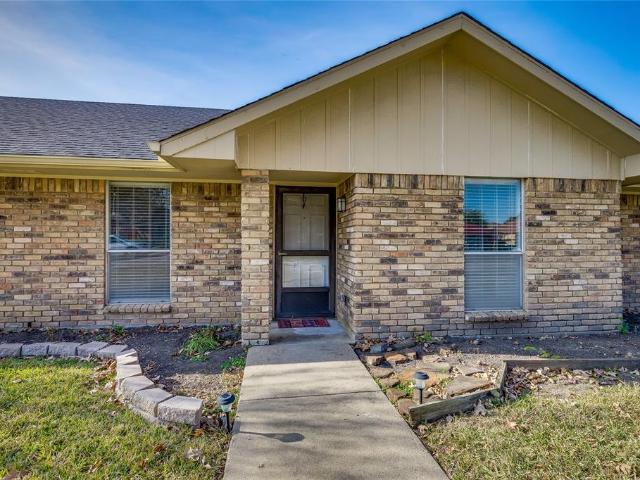 3807 Spring Hollow Drive