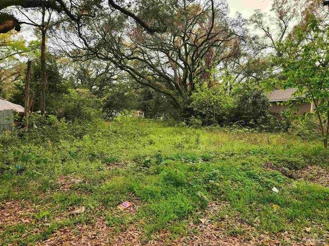 3807 W Mallory St, Pensacola, FL 32505