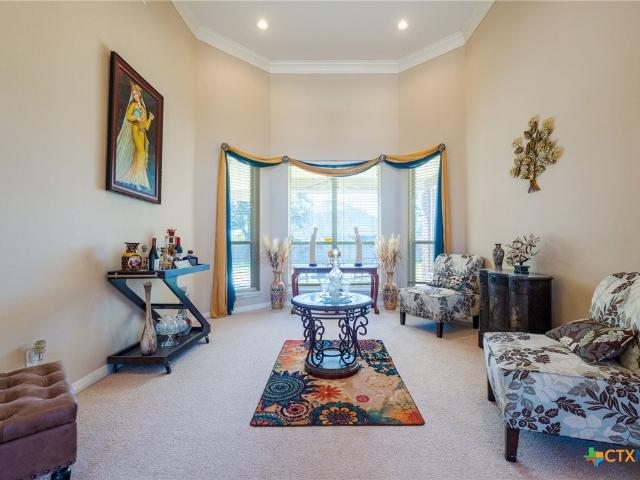 3807 Whispering Oaks