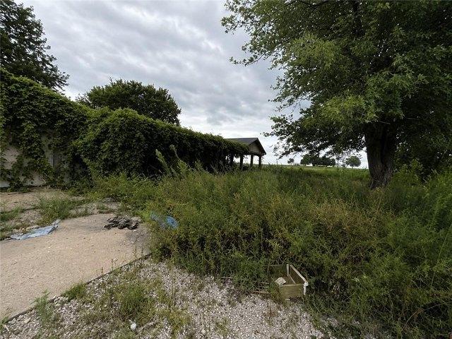 3808 NW Country Rd # 2001, Butler, MO 64730