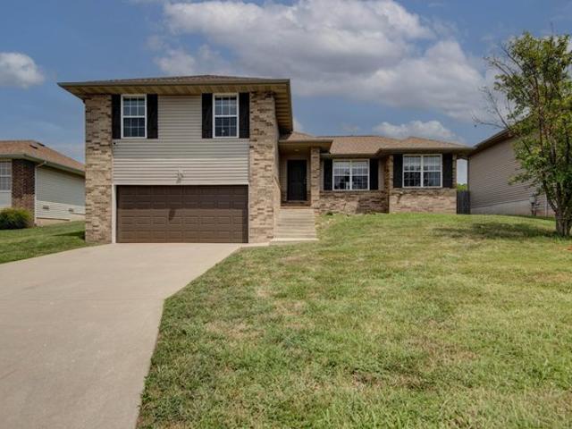 3808 N Spring Brooke Ave, Springfield, MO 65803