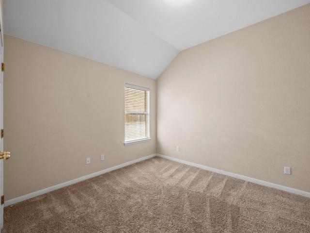 3808 Noe Ln