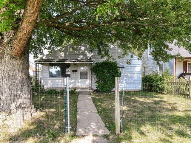 3808 Brown St, Anderson, IN 46013
