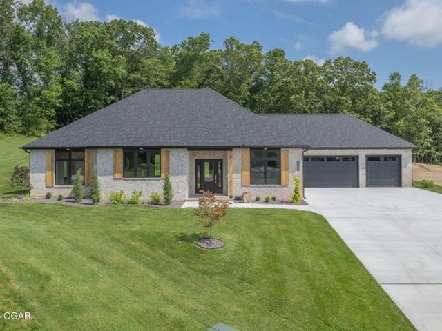 3808 Concord Ln, Joplin, MO 64804