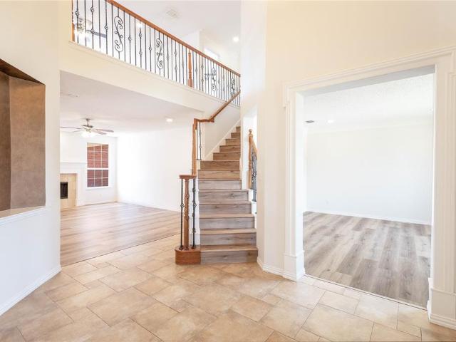 3808 Hunters Trail