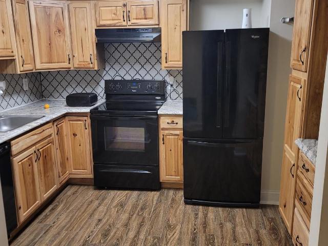 3808 Laramie Pl, Unit B, Alexandria, VA 22309 | MLS #VAFX2304 | Compass