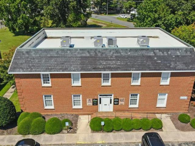 3808 Poplar Hill Road