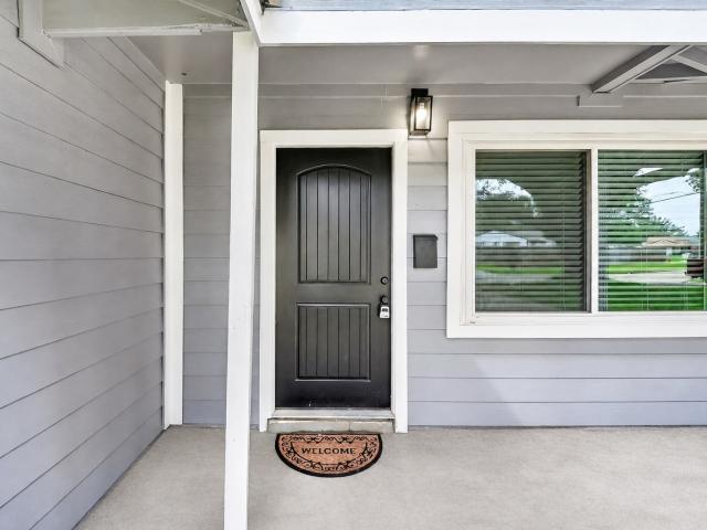 3808 Sherbrooke Road