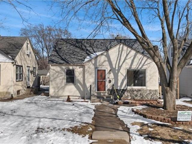 3808 Vera Cruz Ave N, Robbinsdale, MN 55422