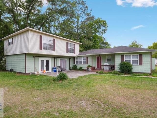 3808 Waycross Hwy, Jesup, GA 31545