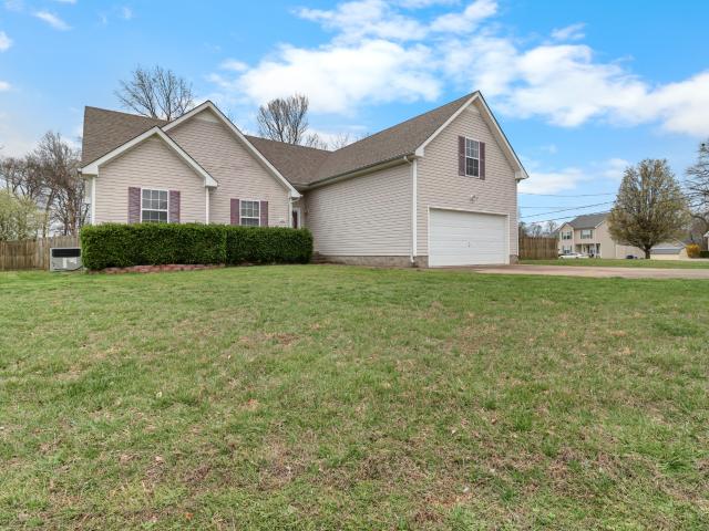 3809 Man O War Blvd, Clarksville, TN 37042 | MLS #3155 | Compass