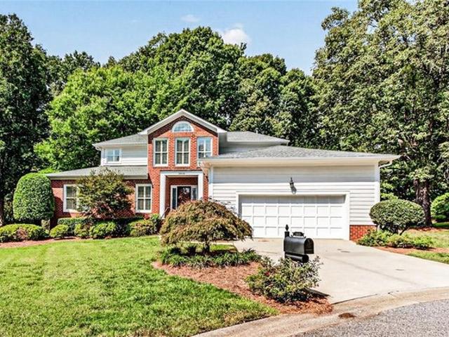 3809 Chiswell Ct, Greensboro, NC 27410