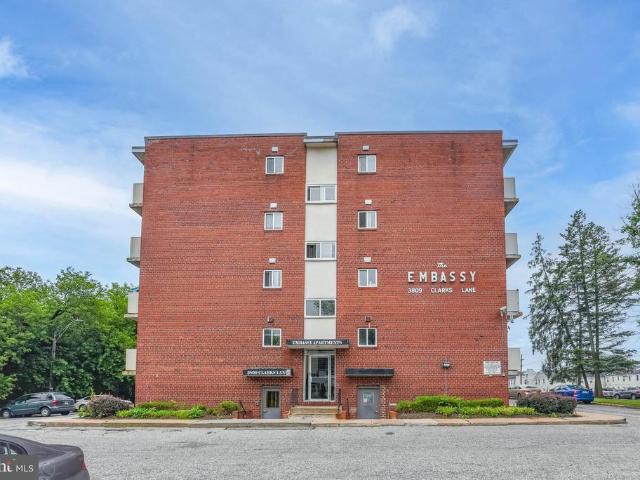 3809 Clarks Lane