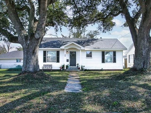 3809 Common St, Lake Charles, LA 70607