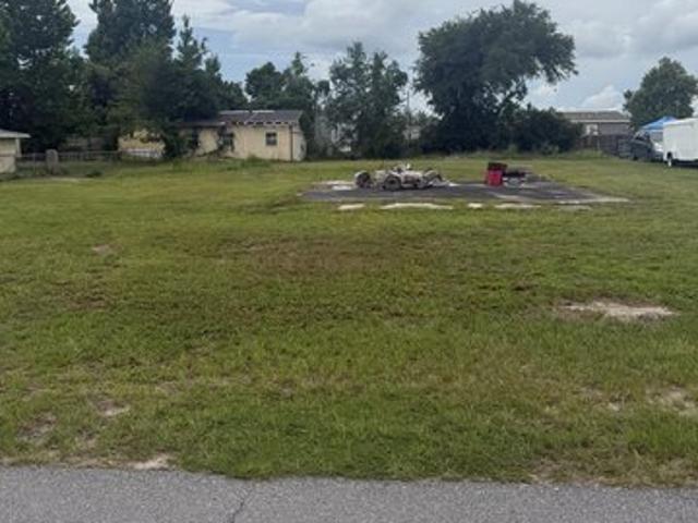 3809 E 9th St, Panama City, FL 32401