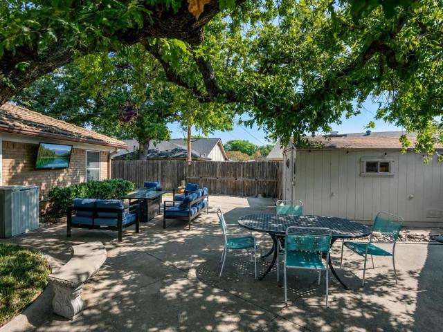 3809 Helmsford Drive