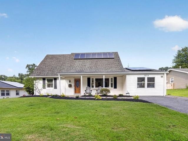 3809 Irongate Ln, Bowie, MD 20715