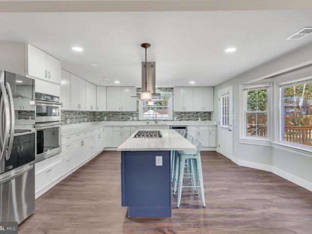 3809 Keith Avenue