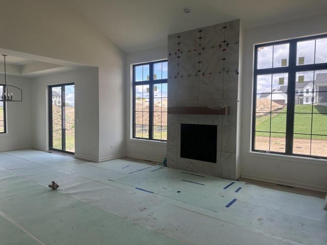 3809 White Oak Way