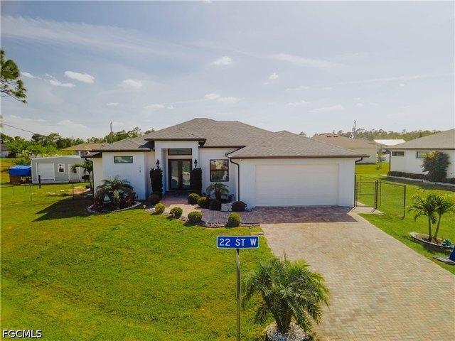 3809 22nd St W, Lehigh Acres, FL 33971