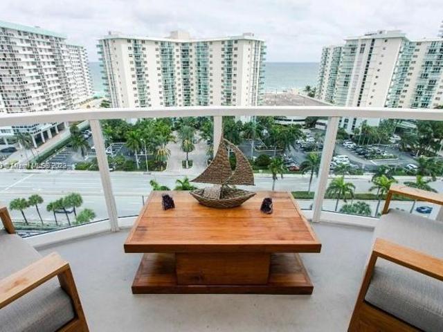 3800 Ocean Dr S #1217, Hollywood, FL 33019