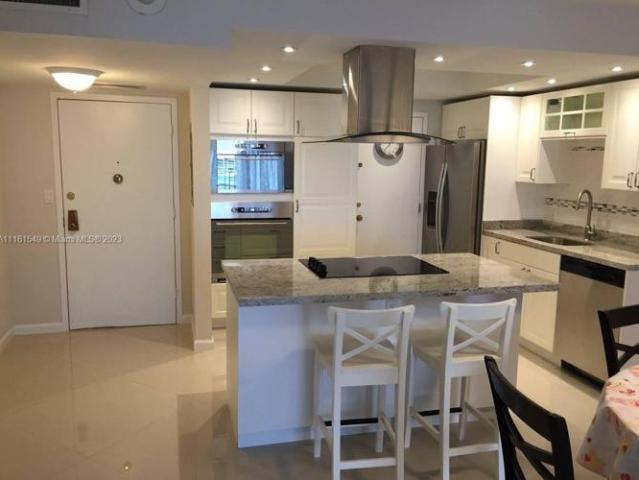 3800 Ocean Dr S #701, Hollywood, FL 33019