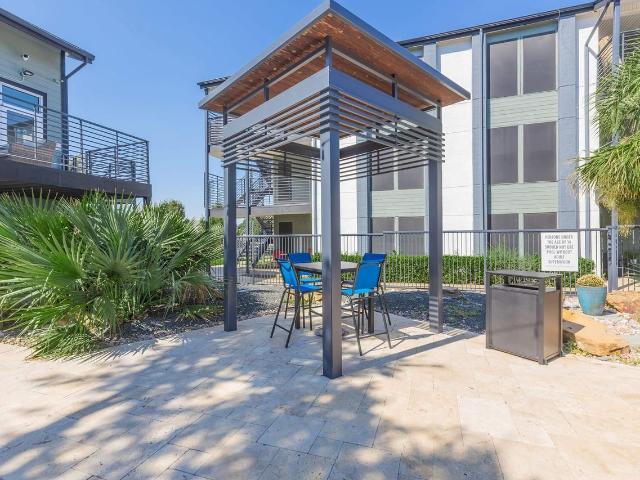 3800 on Portland 1 Bedroom Apartment for Rent at 3800 Portland St, Irving, TX 75038 Song