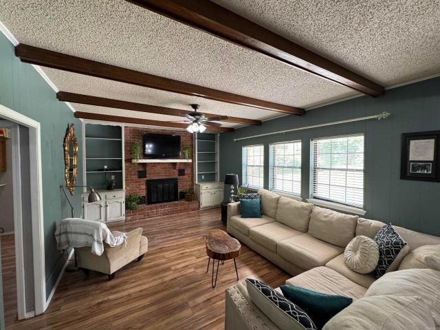 3800 Beaver Circle