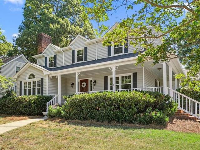 3800 Blairwood St, High Point, NC 27265