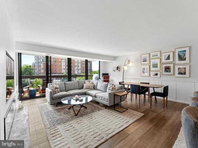 3800 Fairfax Drive # 314