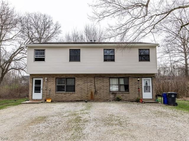 3800 Grace Dr, Kent, OH 44240