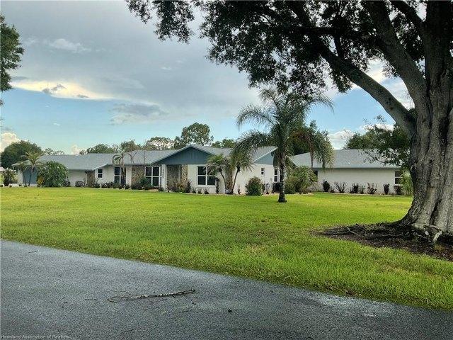 3800 Par Rd, Sebring, FL 33872