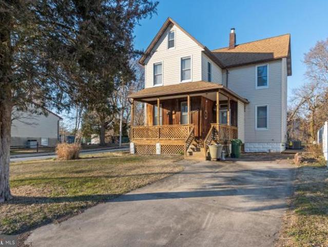 3800 Pinewood Ave, Baltimore, MD 21206