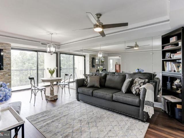 3800 Powell Lane # 710