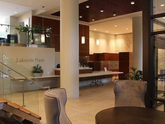 3800 Powell Ln Unit 403, Falls Church, VA 22041