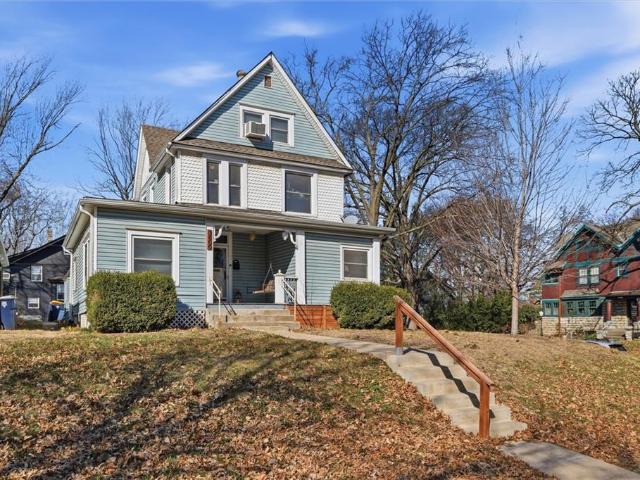 3800 Roanoke Rd, Kansas City, MO 64111 | MLS #2599 | Compass