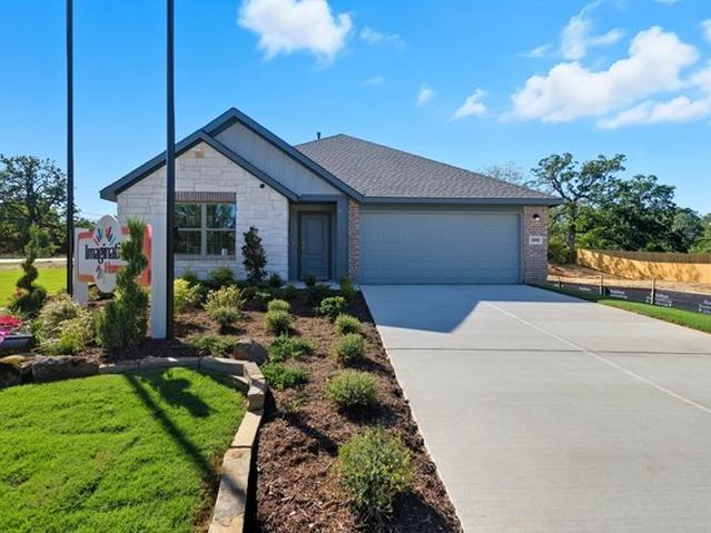3800 Rose Hill Ct, Denison, TX 75020