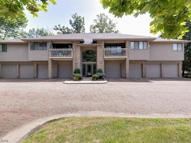 3800 Rosemont Blvd Apt 104D, Fairlawn, OH 44333