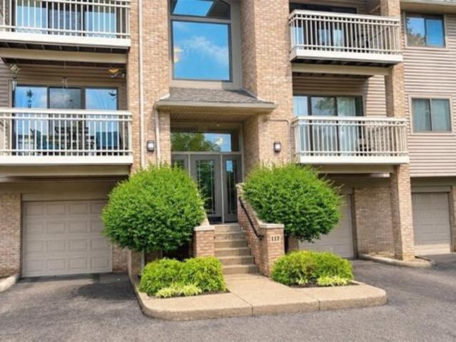 3800 Rosemont Blvd Apt 117B, Fairlawn, OH 44333