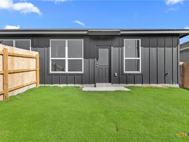 3800 Sugar Hackberry Trail