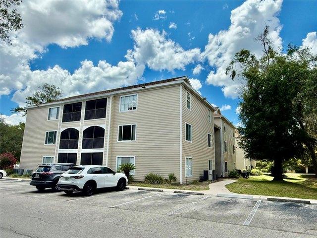 3800 SW 20th Ave Apt 207, Gainesville, FL 32607